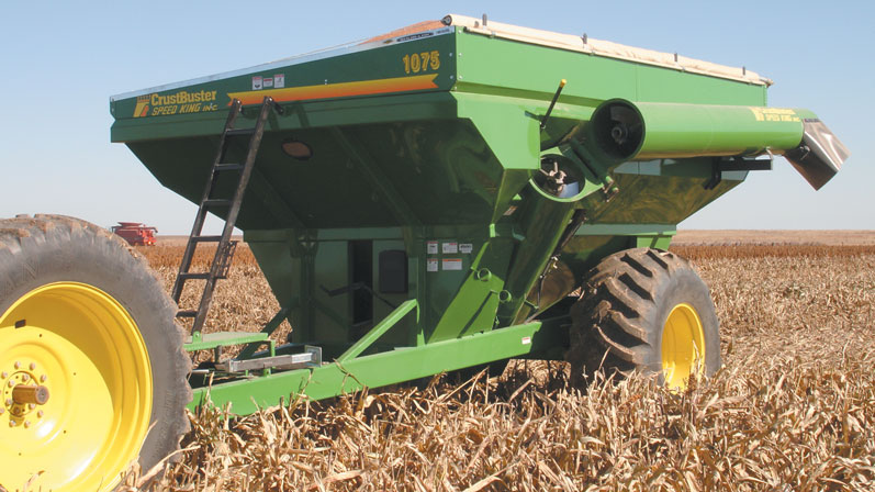 850 and 1075 Grain Carts » Crustbuster